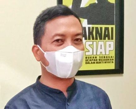 Mantan Wabup dan Kepala Inspektorat Bintan Kembalikan Mobil Dinas