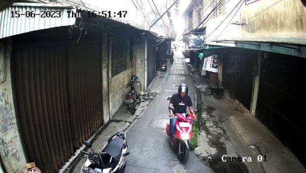 Aksi Jambret di Lorong Jalan Gambir Terekam CCTV