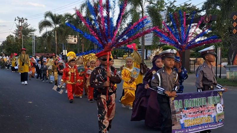 Puluhan Murid RA Bahrul Ullum Ramaikan Karnaval Ceria Bintan